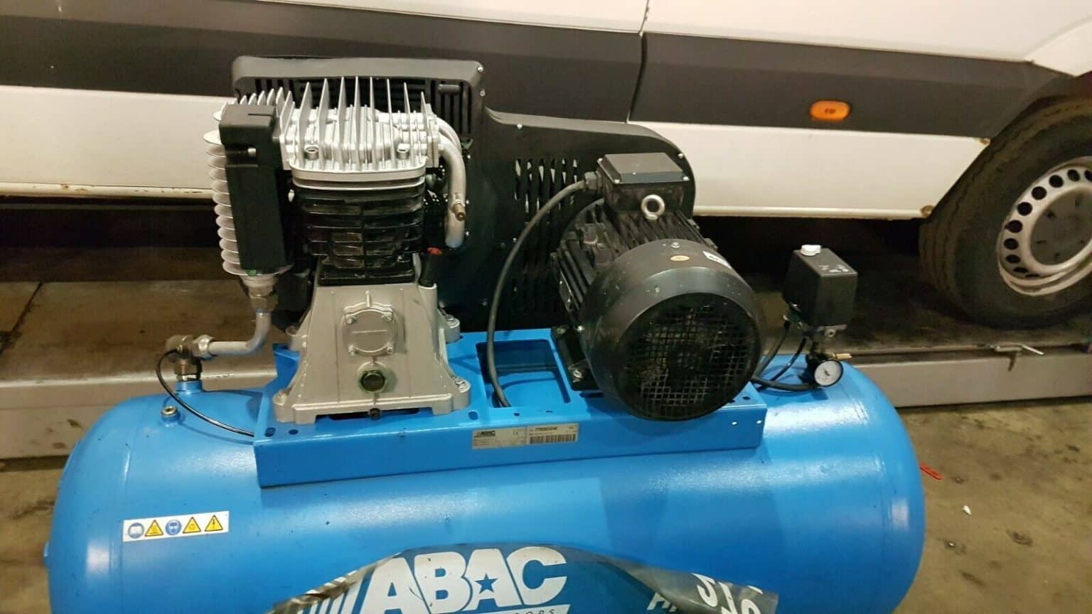 Air compressor ABAC B6000 Pro 270 28cfm - Compressor4you